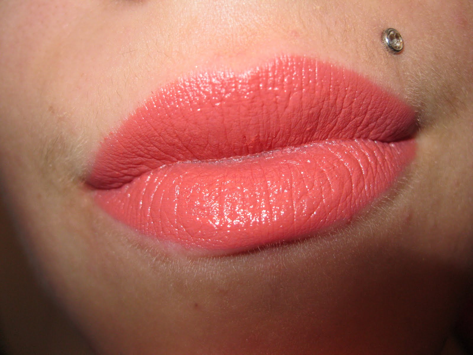 Coral Fever: Lips ~ The Femme Review