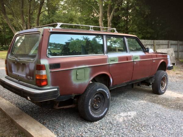Lifted Scout Transplant: 1982 Volvo 245 - DailyTurismo