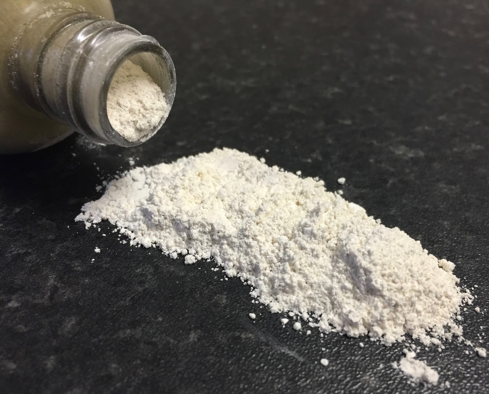 All Things Lush Uk T For Toes Foot Powder