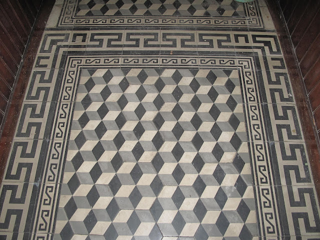 Eye For Design: Decorating With Geometric 3D Flooring.......Modern Yet ...