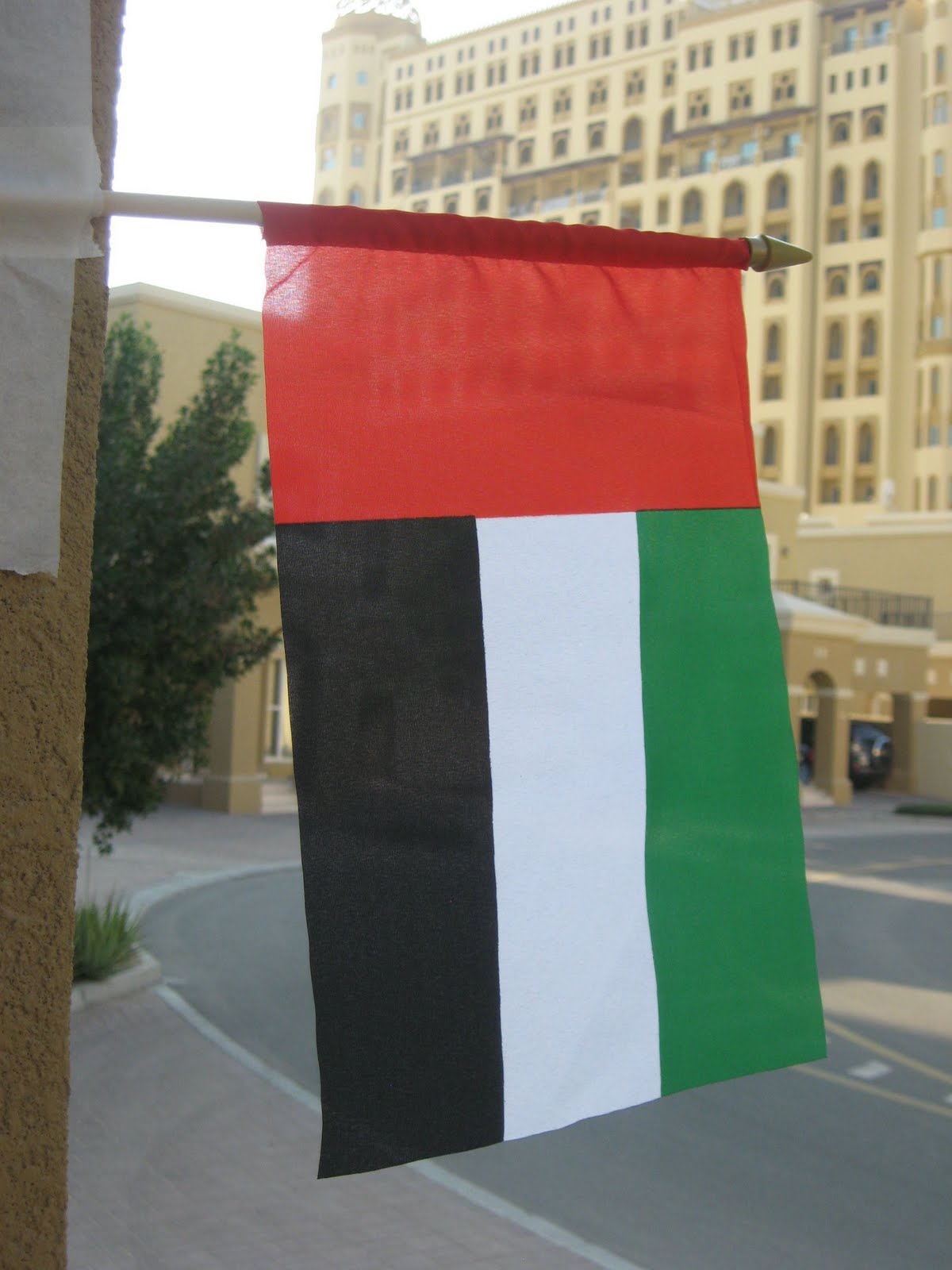 Dubai tutuksi: 12/2011