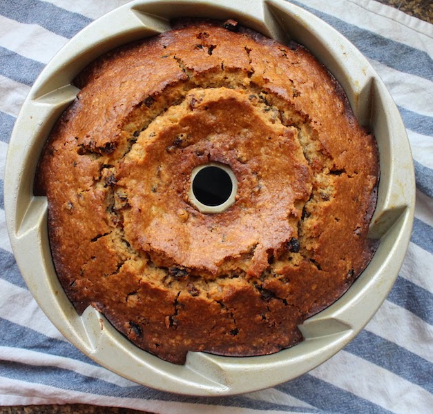 Food Lust People Love: London Porter Cake with Lemon Glaze #BundtBakers
