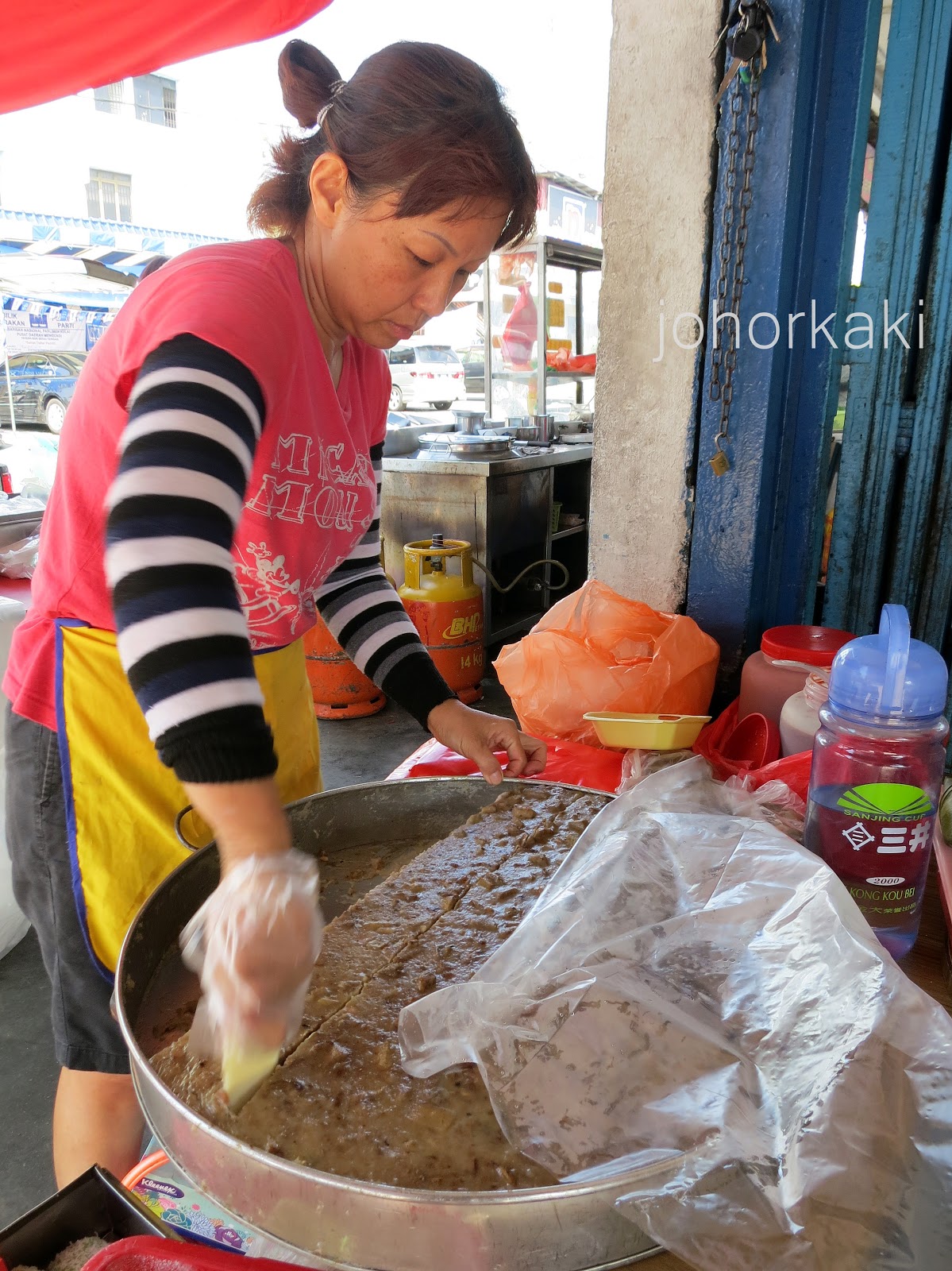 Famous Kueh Stall in Senai, Johor Update 2018 ⭐⭐⭐⭐ |Tony Johor Kaki ...