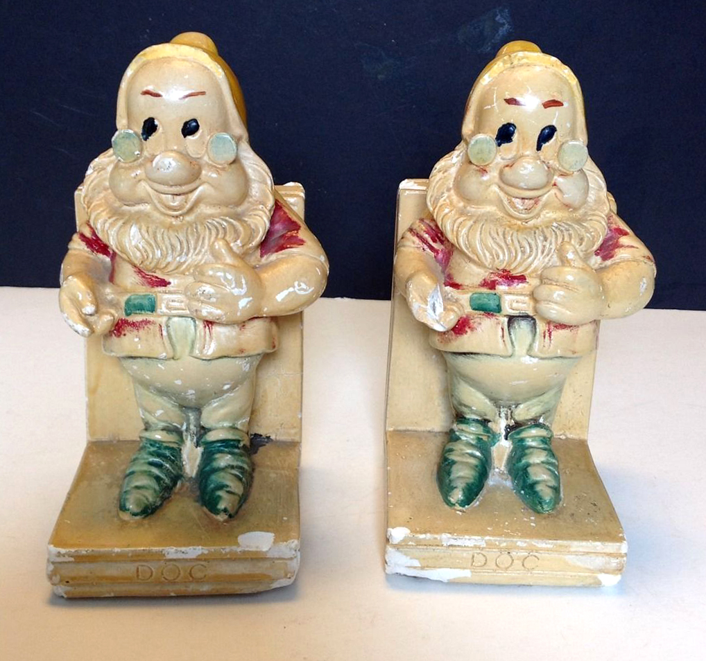 Filmic Light - Snow White Archive: 1938 La Mode Doc, Grumpy, and Dopey ...