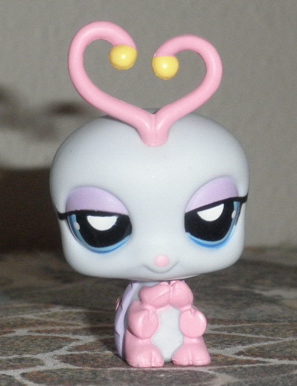 Collectomania: LPS Love Bugs