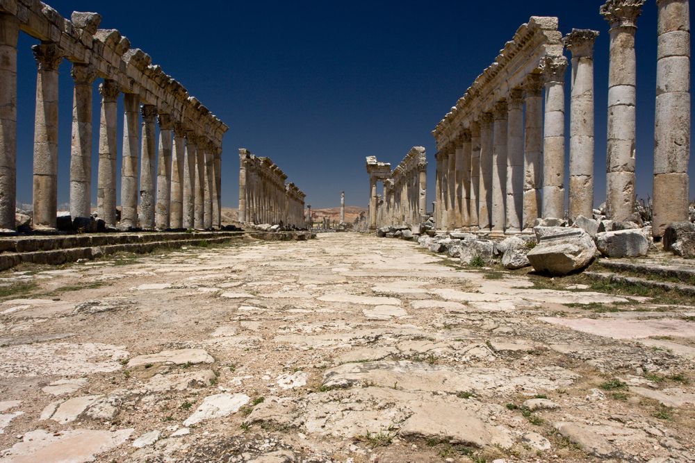The Great Colonnade at Apamea | Amusing Planet