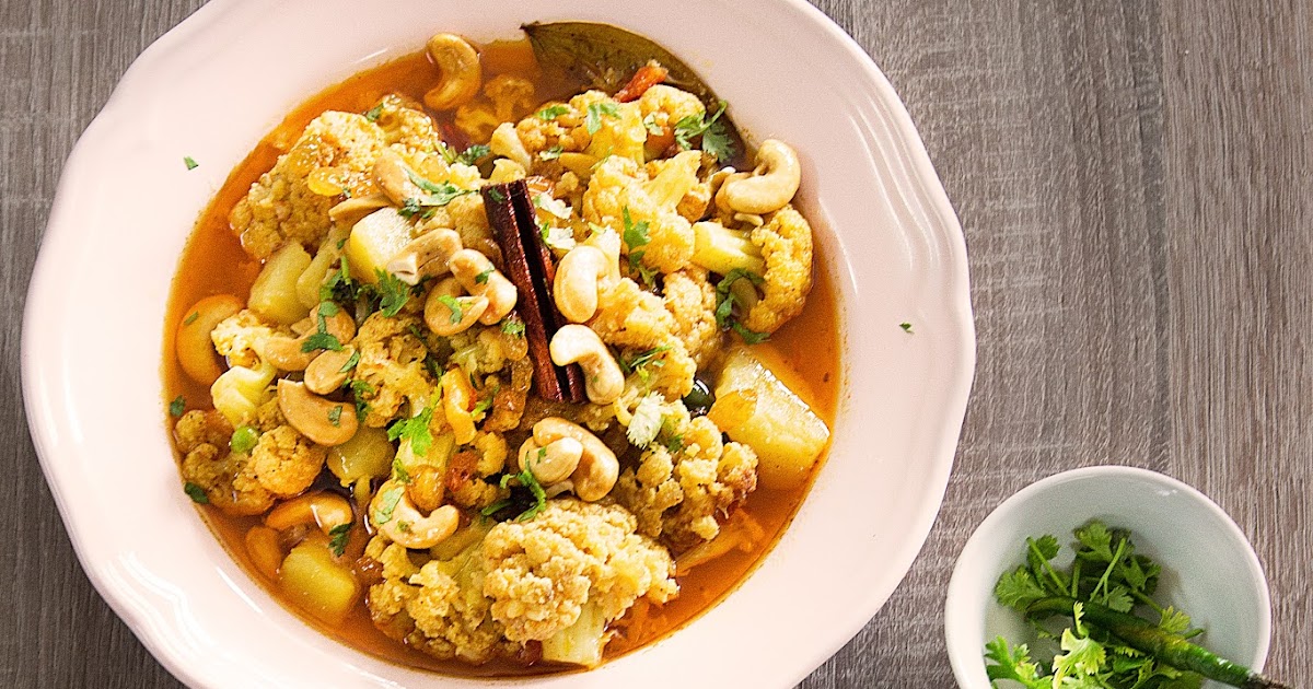 Doi Fulkopi / Cauliflower in a creamy yogurt sauce