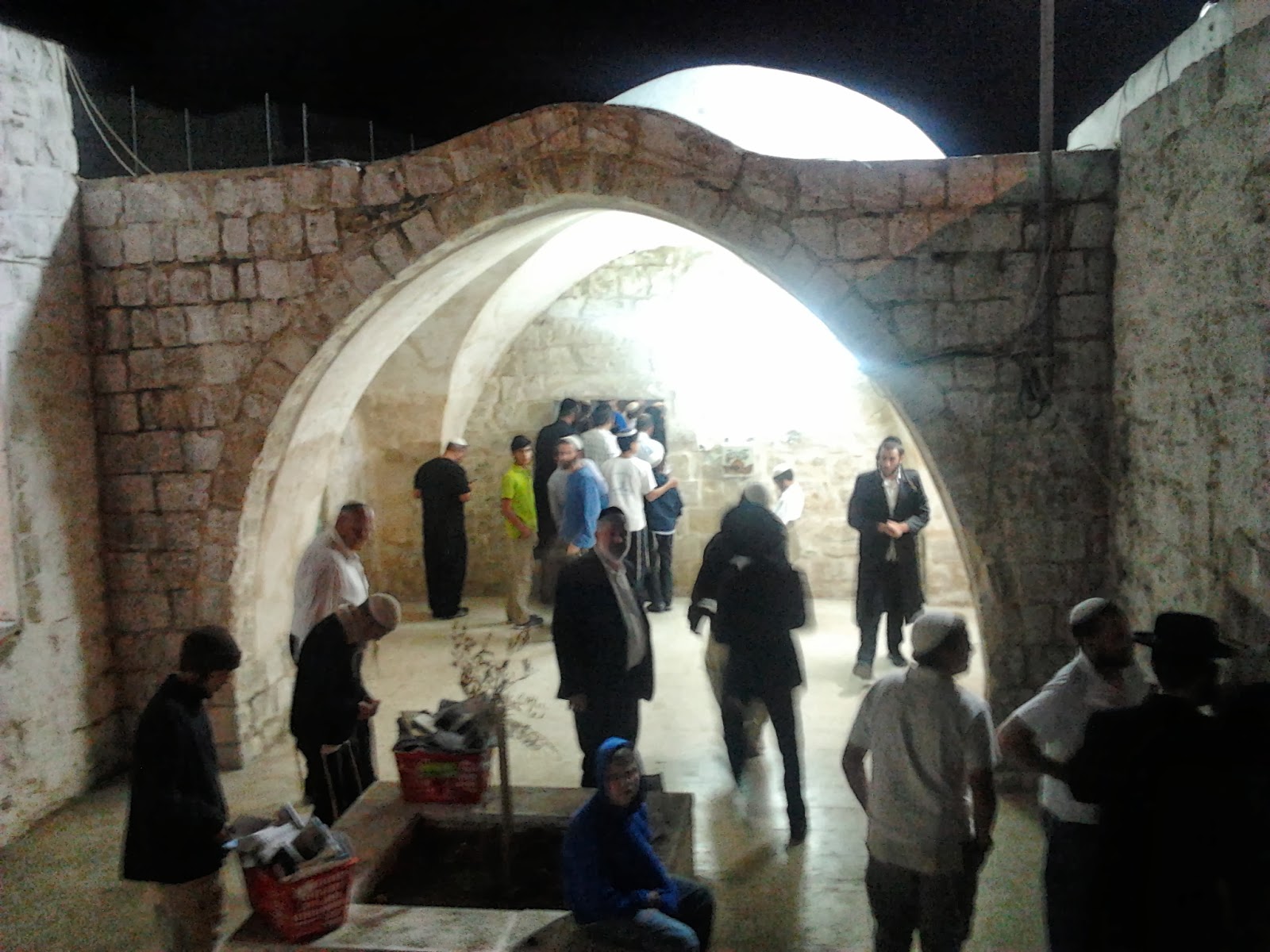 Life in Israel: Kever Yosef on Ushpizin of Yosef...