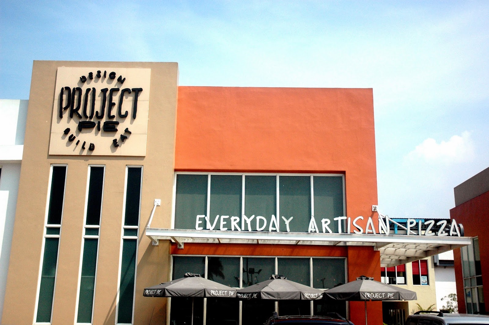 DUDE FOR FOOD: Designing, Building, and Eating Your Very Own Pizza at ...