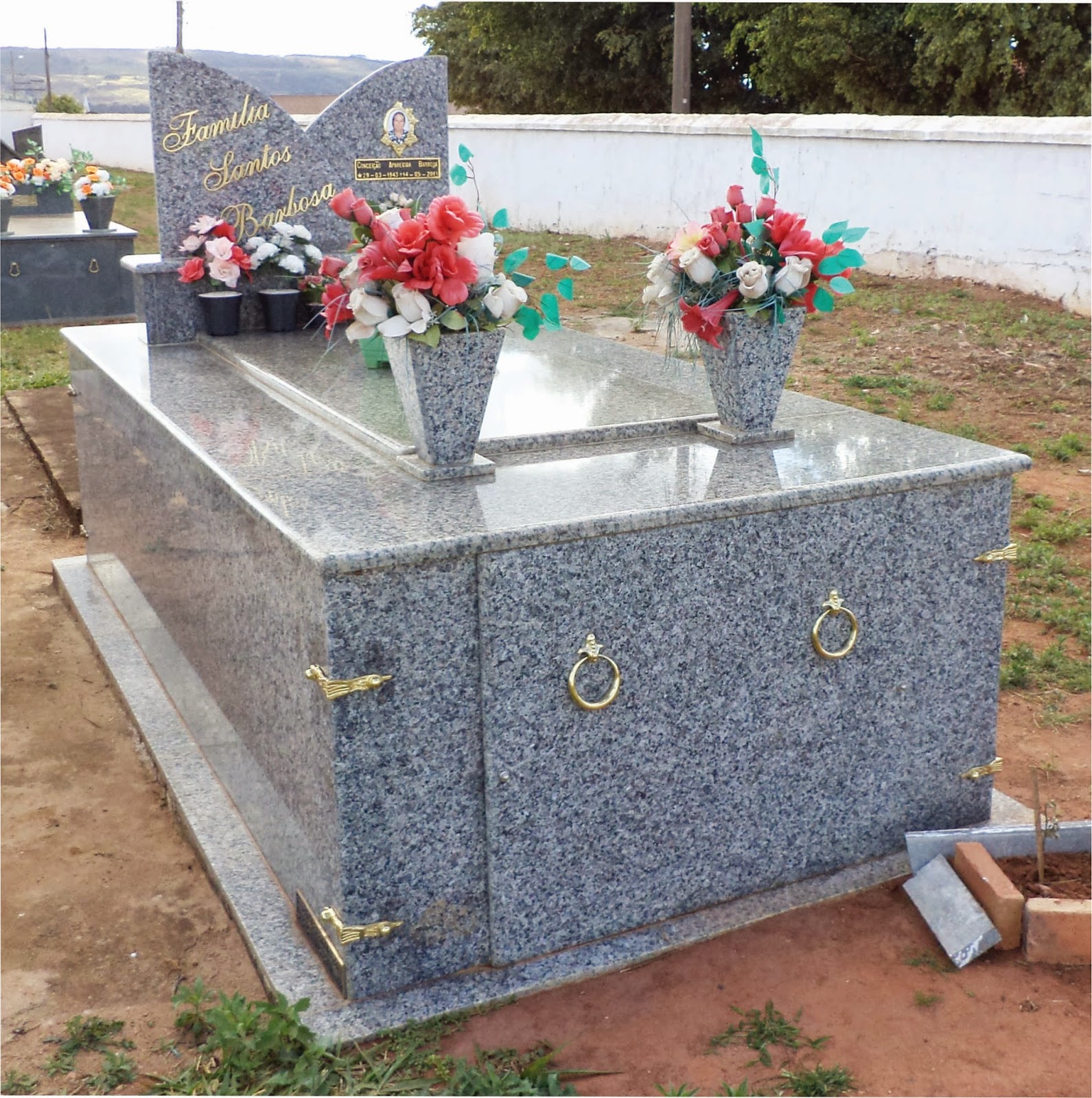 RFG - MÁRMORES E GRANITOS: JAZIGO - SIMPLES