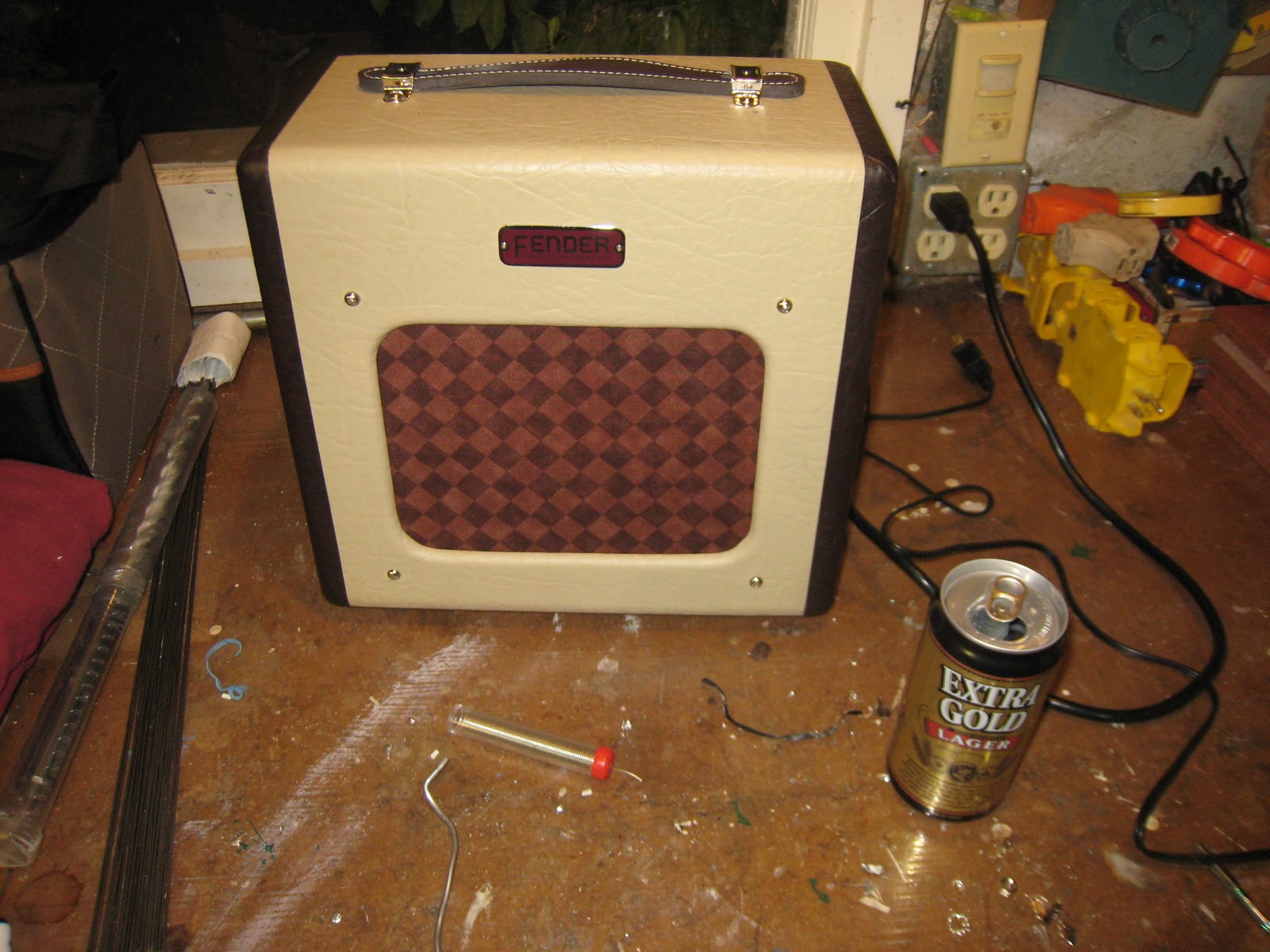 The Old, Weird, America: Modding The Fender 600 Champion