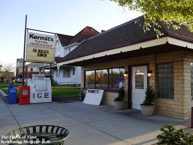 Kermit's Family Restaurant - Breakfast Combo No.2 | The Track of Time