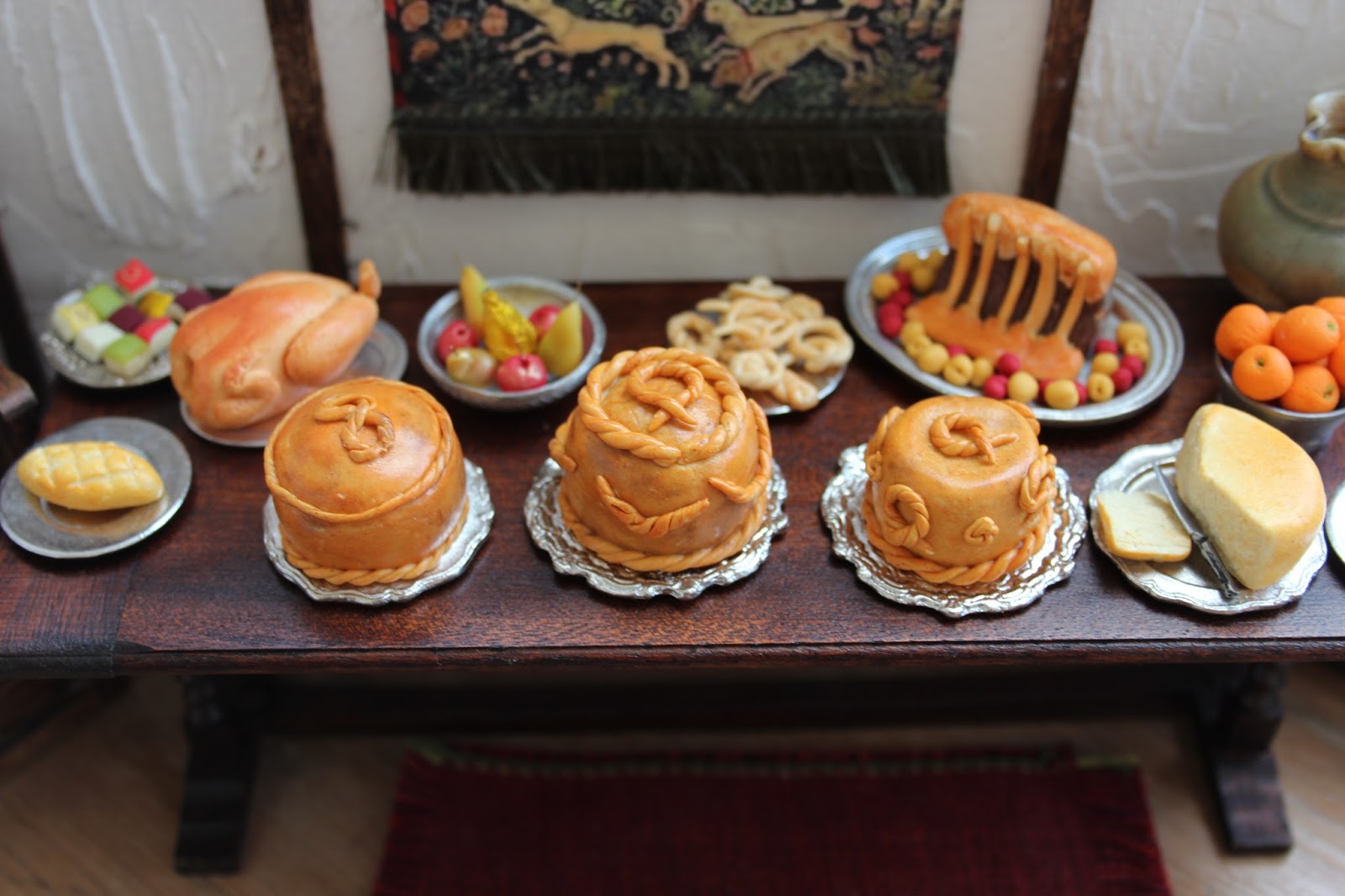 Medieval Morsels: Pie bakes