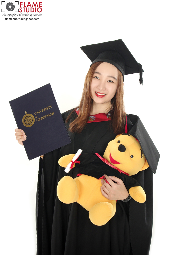 Flame Graduation Photography Studio: (72) Graduation Convocation Family ...