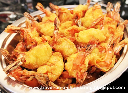 ETIHAD AIRWAYS GREAT CHOICE OF MEALS FROM MACROASIA CATERING SERVICES ...