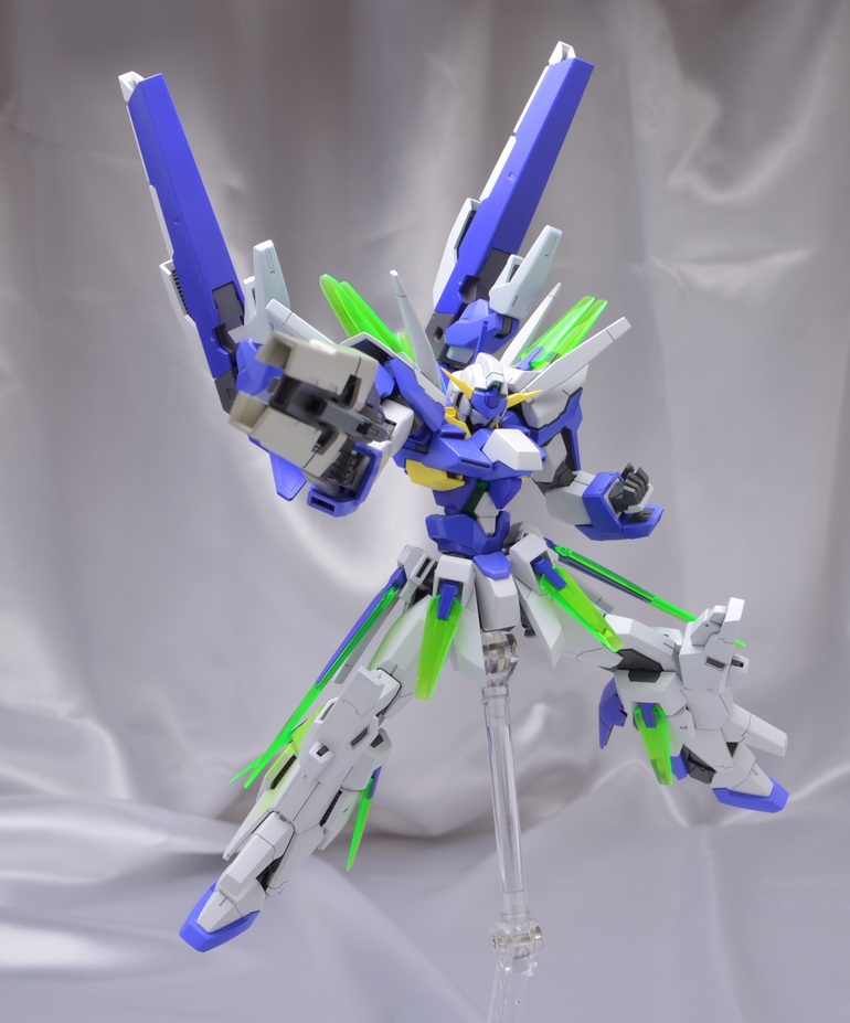 Custom Build: HG 1/144 GUNDAM AGE-FX [apuntar]