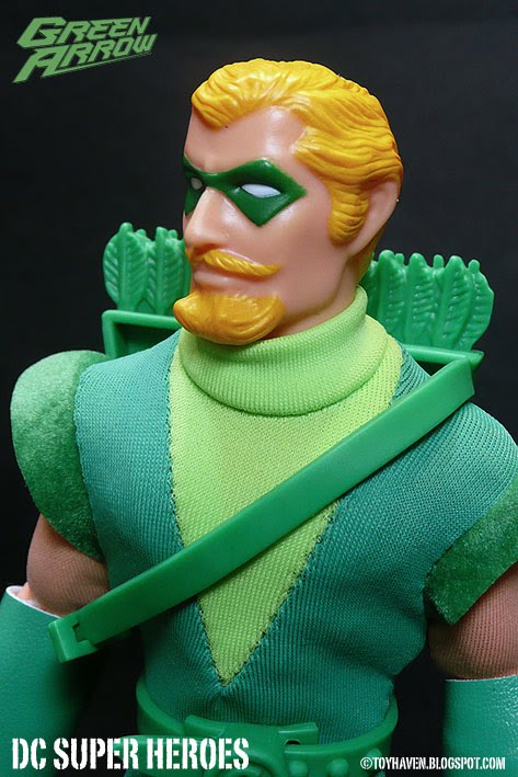 toyhaven: Mattel Retro-Action Green Arrow 8" Figure REVIEW