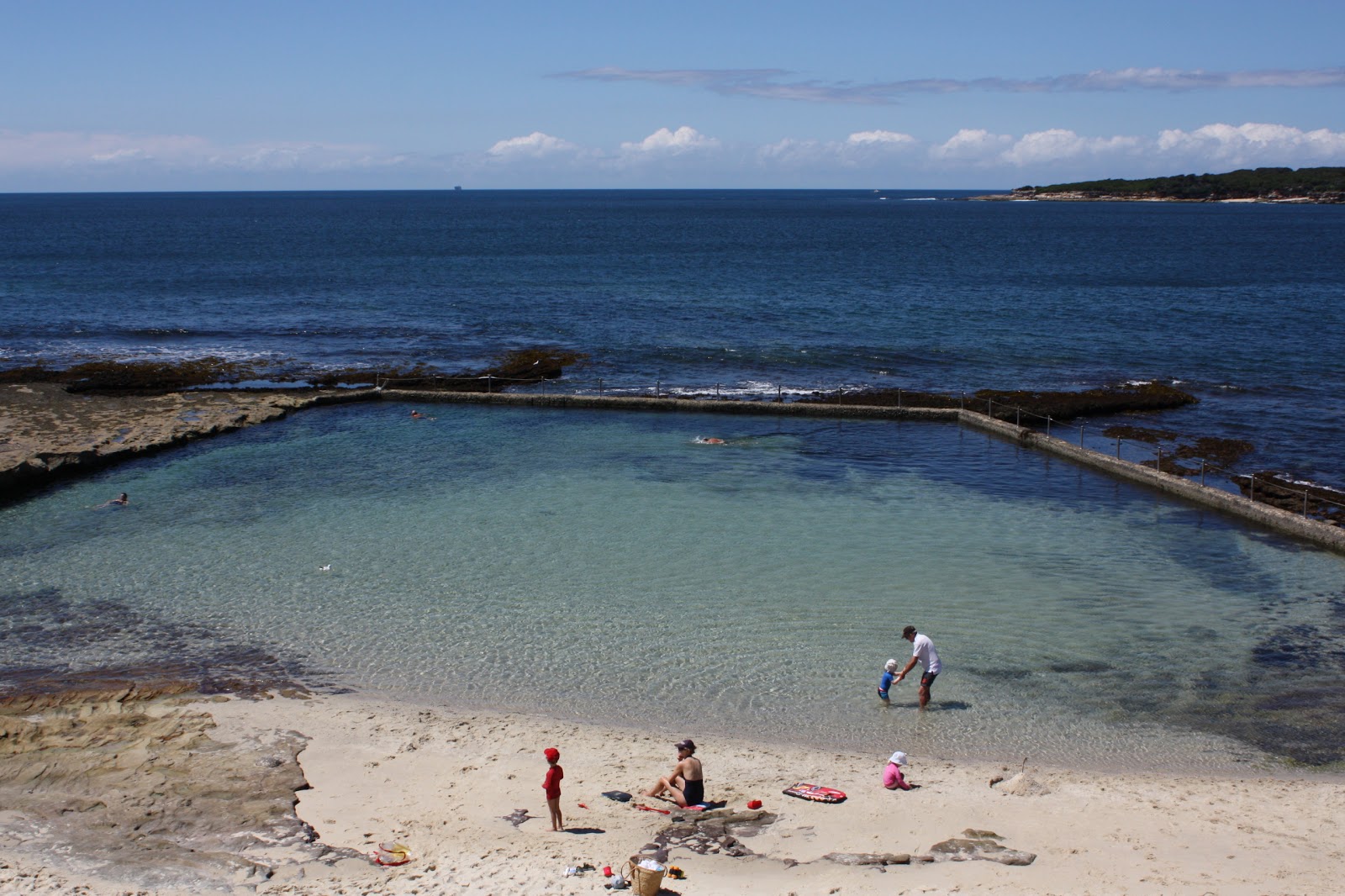 Sydney - City and Suburbs: Cronulla, Oak Park Pool