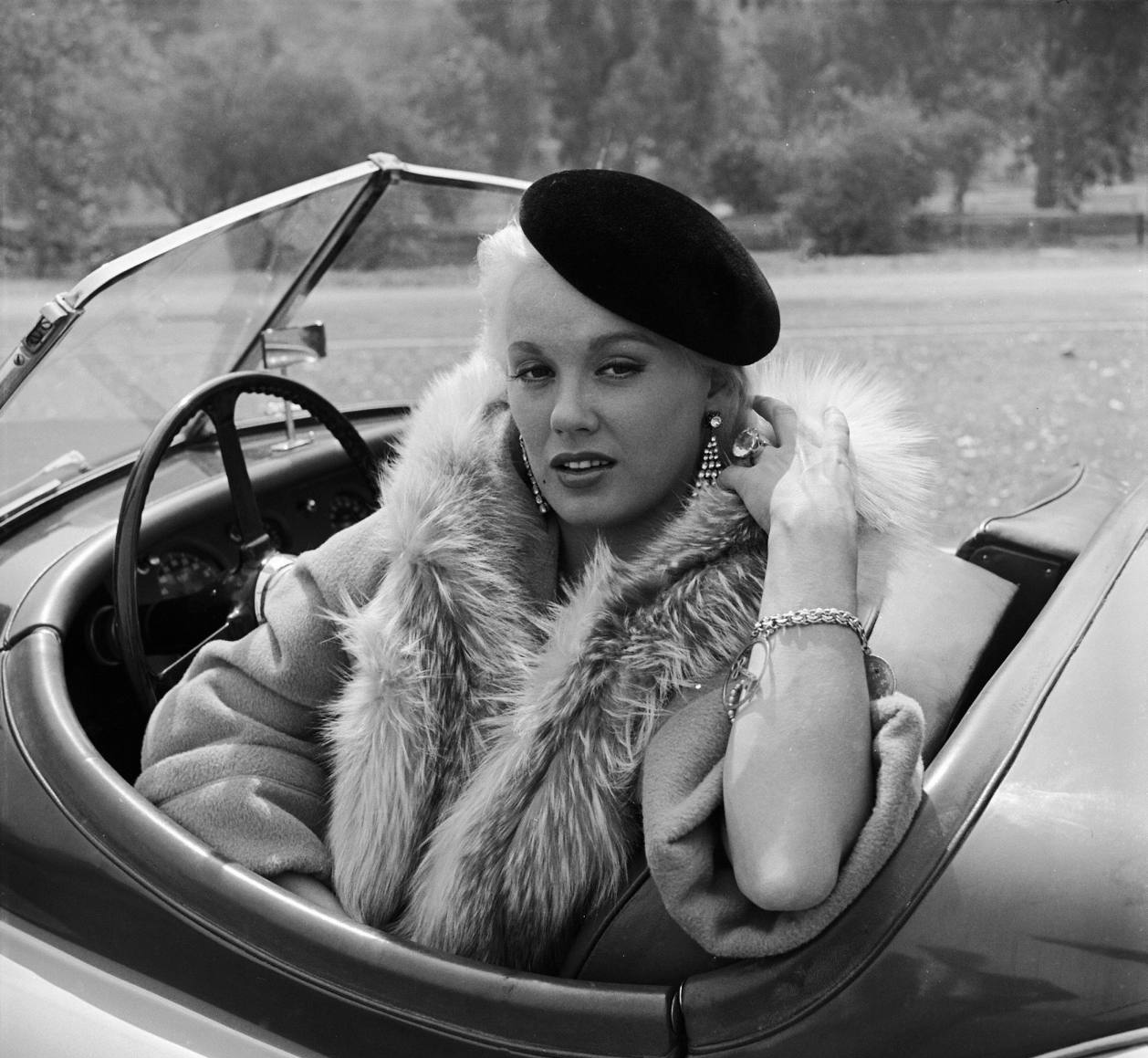 Somebody Stole My Thunder Some Pictures Of Mamie Van Doren