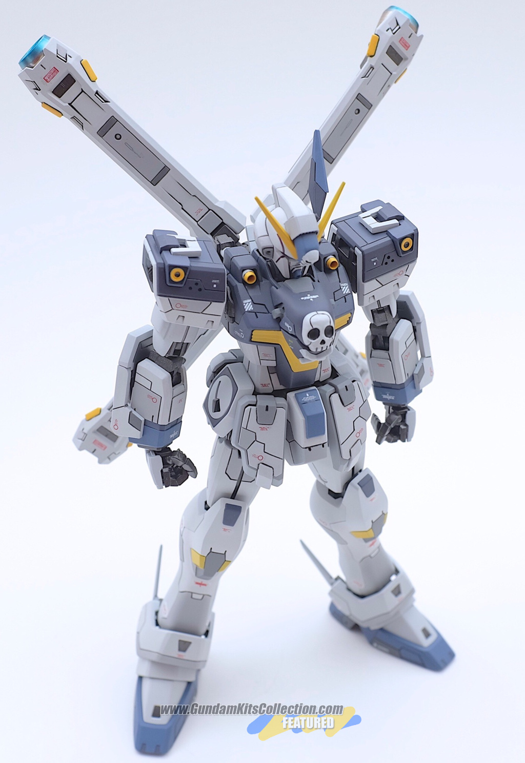 Custom Build: MG 1/100 Crossbone Gundam X1 Full Cloth [Detailed ...