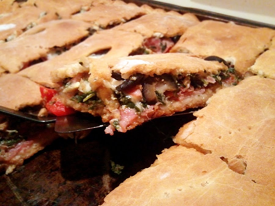 Angel's Kitchen: Torta Rustica, Italian Savory Picnic Pie