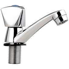 HITAM PUTIH: Jenis jenis Sinki di dapur dan paip air