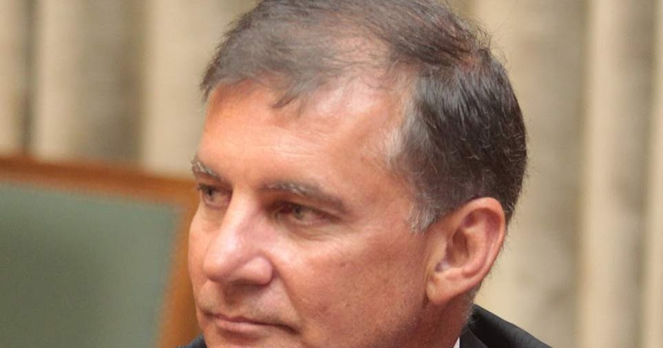 Θάνος Δημόπουλος: Στους κορυφαίους γιατρούς του κόσμου ο πρύτανης του ...