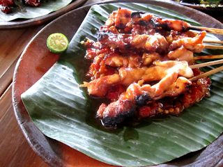 Sate Plecing (Lombok dan Bali)