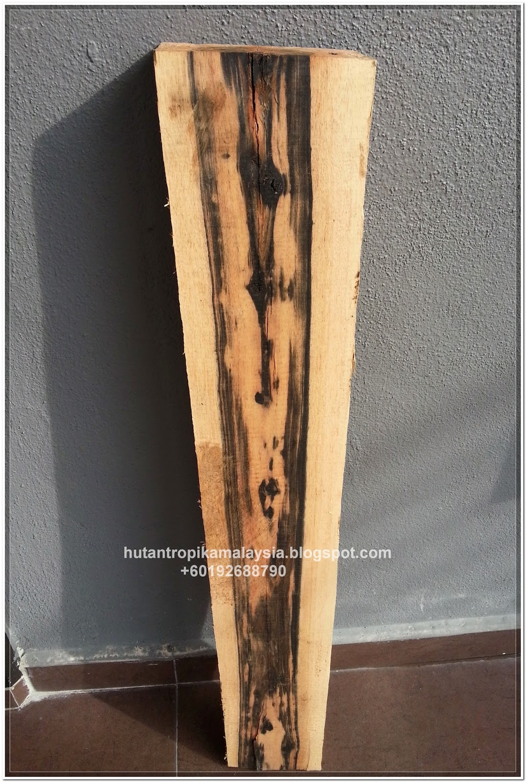 金山香料貿易 : Kayu Arang bunga