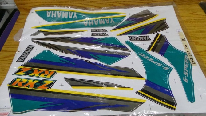 BODY COVER STICKER RXZ - MORITAKA - HELMET COPY ORI