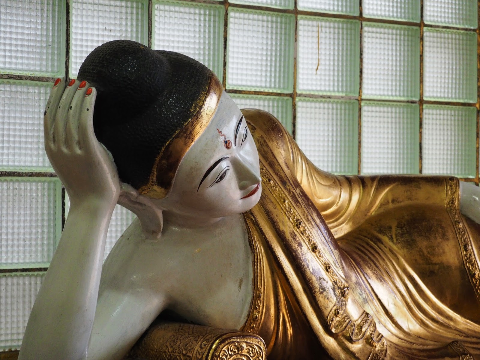 りっちゃんのPhoto Blog: OM-D E-M1購入後レポート part2 (ミャンマー編)