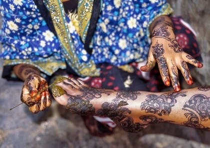 Eshkol HaKofer: Cloves and Kohl: Henna Traditions On the Swahili Coast ...