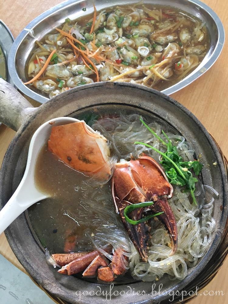 GoodyFoodies: Different Taste Restaurant, Bercham, Ipoh - Seafood Delights
