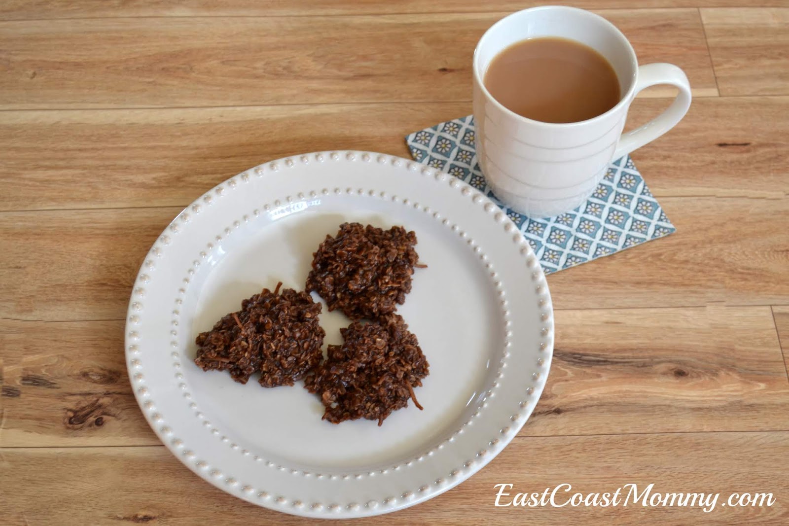 East Coast Mommy: No Bake Chocolate and Coconut Cookies (Haystacks ...