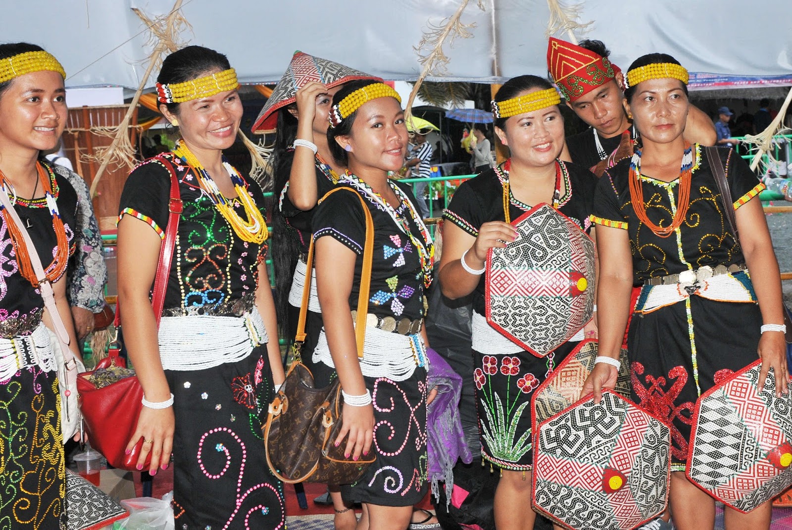 Origin of the Natives Kadazan Dusun Murut people of Borneo - the mtDNA ...