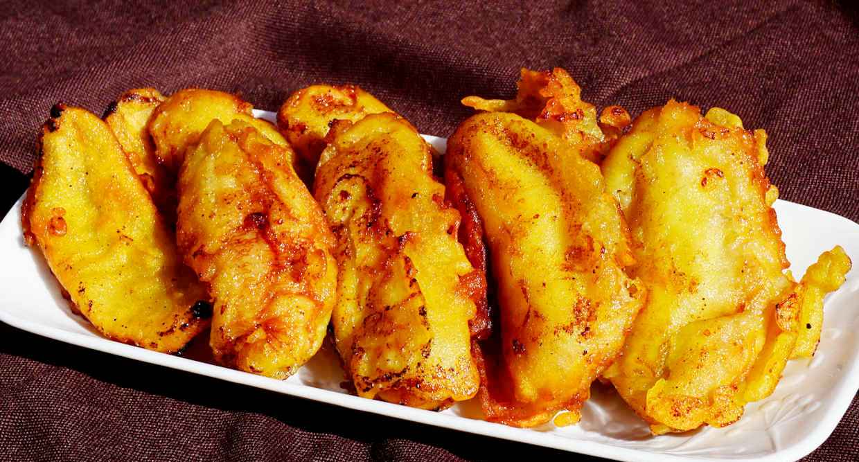 Beignet de banane Mofo akondro | La cuisine Malgache