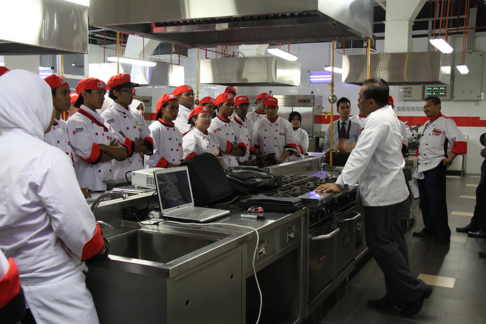 MASTER CHEFCELEBRITY SABRI HASSAN :: BENGKEL MASAKAN BERSAMA CHEF SABRI ...