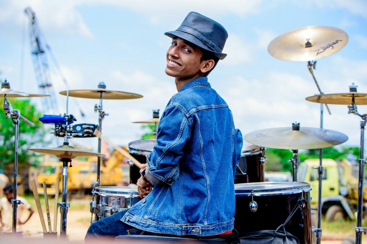 Fragments.: Sarith and Surith: The rhythms flowing from one heartbeat