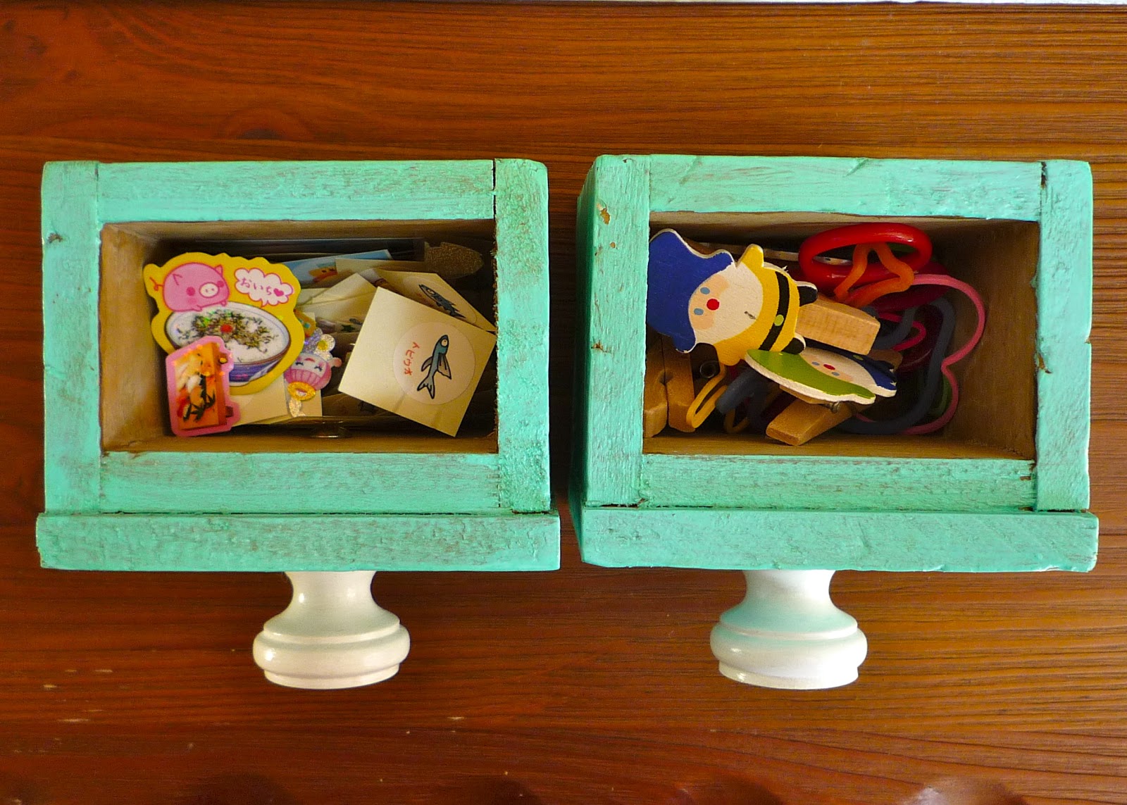 jojoebi designs: The letter writing box...