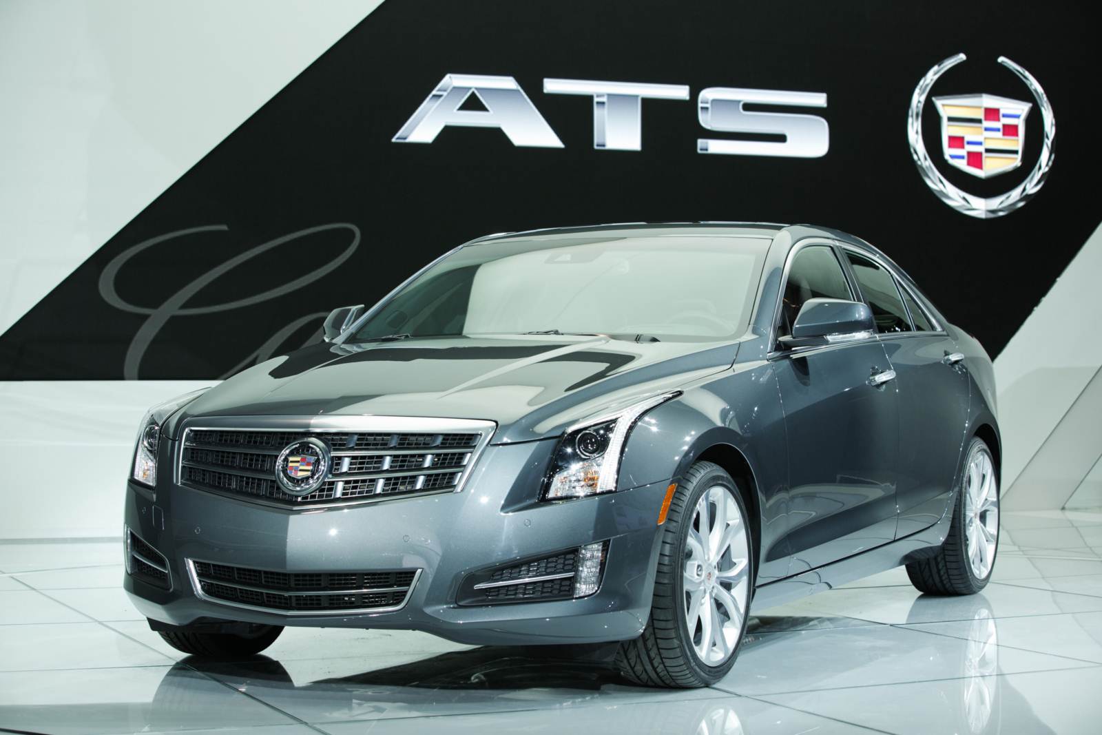 Cadillac ATS é eleito o carro norte-americano do ano edição 2013