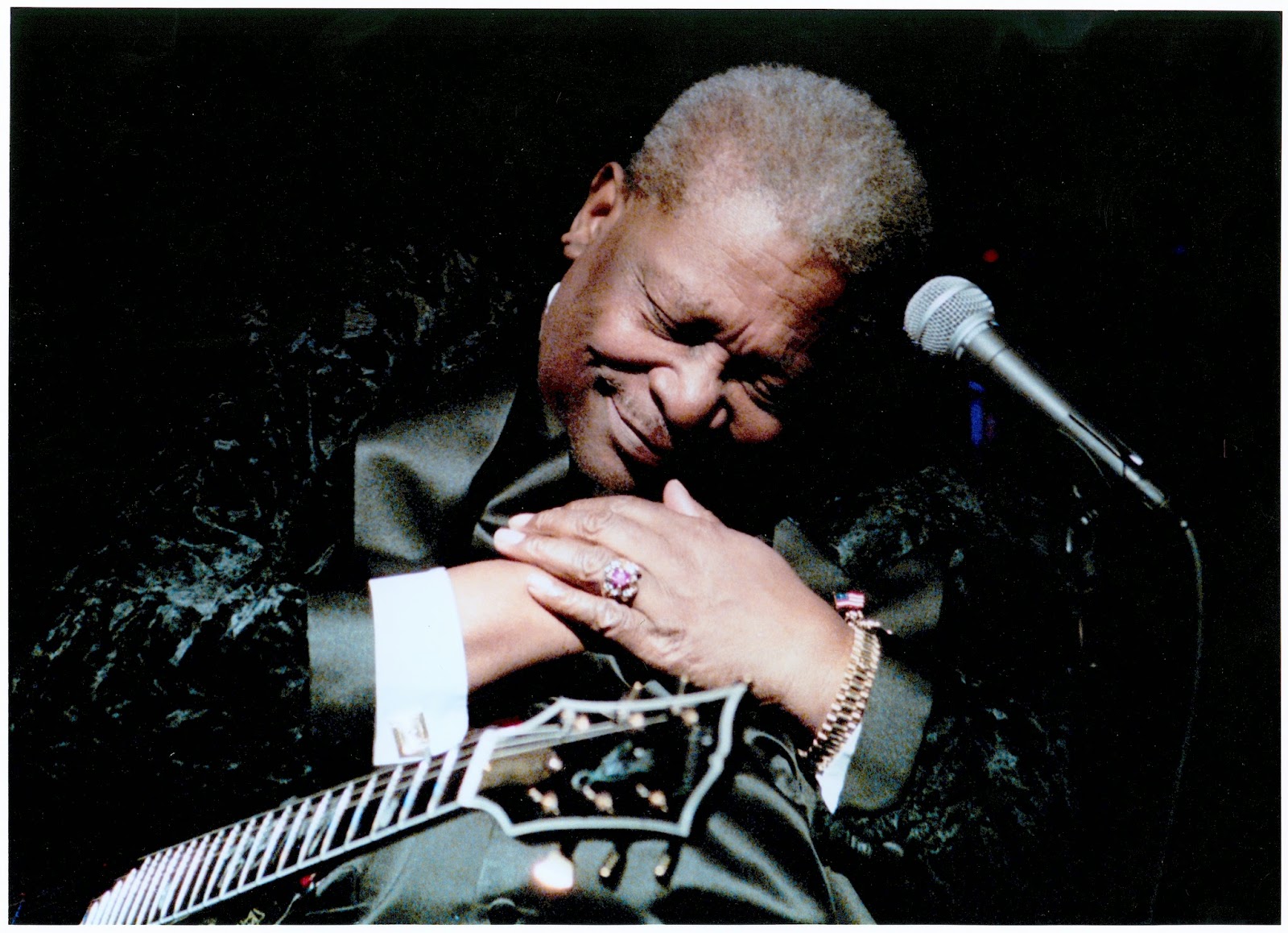 RETRO KIMMER'S BLOG: BB KING THE KING OF THE BLUES LEGEND HAS DIED