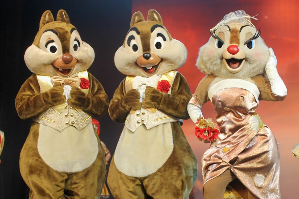 Unofficial Disney Character Hunting Guide