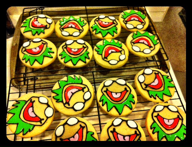 i.like.to.nom.nom.nom: Kermit the Frog Cookies