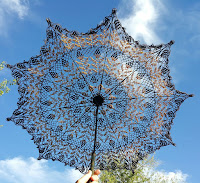 Crocheters of Awesome: Tutorial - Pretty Parasols