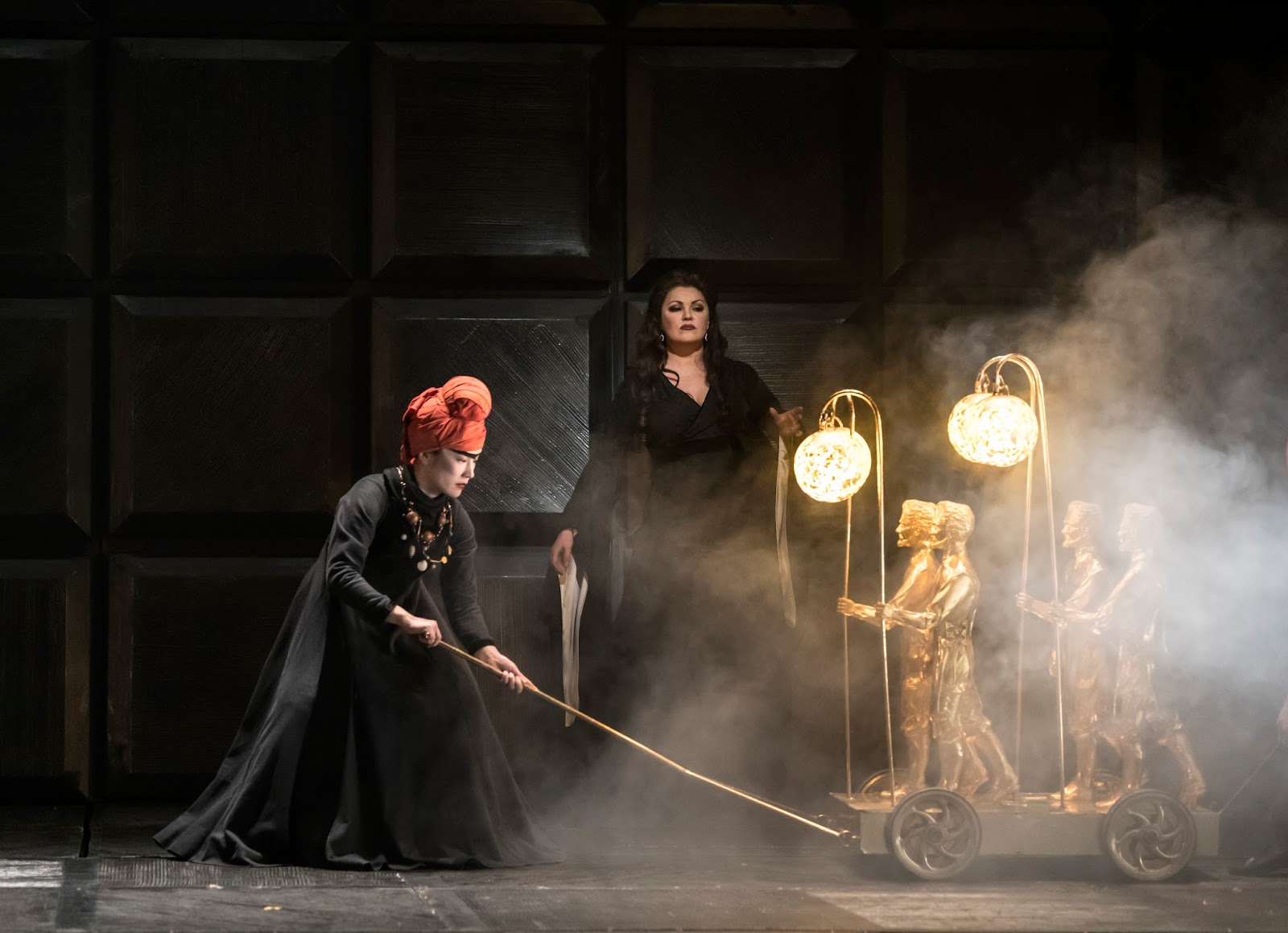 Planet Hugill: Spellbinding: Anna Netrebko and Željko Lučić in Verdi's ...