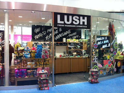 MAMMA DA LEGARE: LUSH APRE A CATANIA