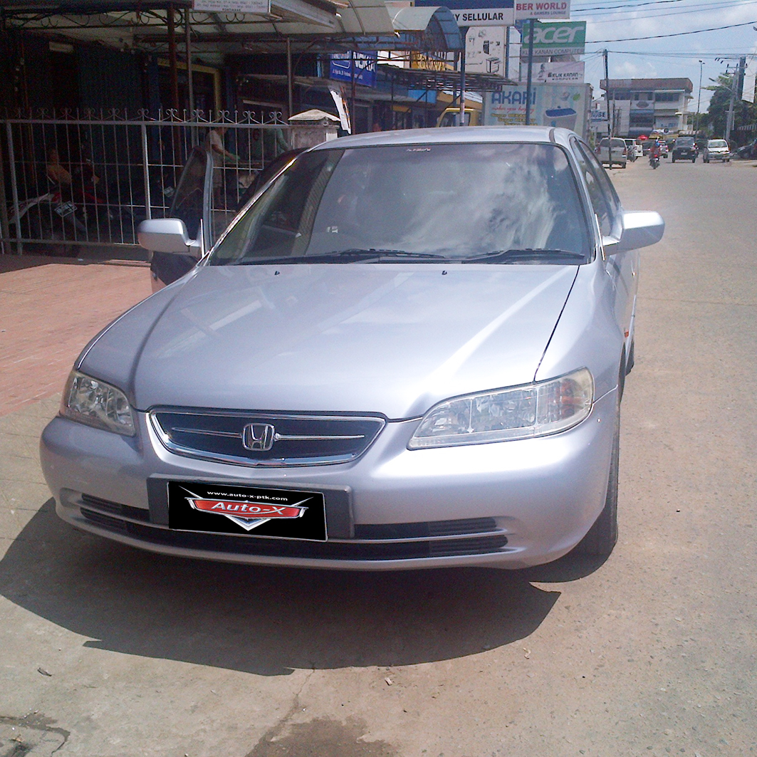 Harga Mobil Bekas Honda Accord 2002