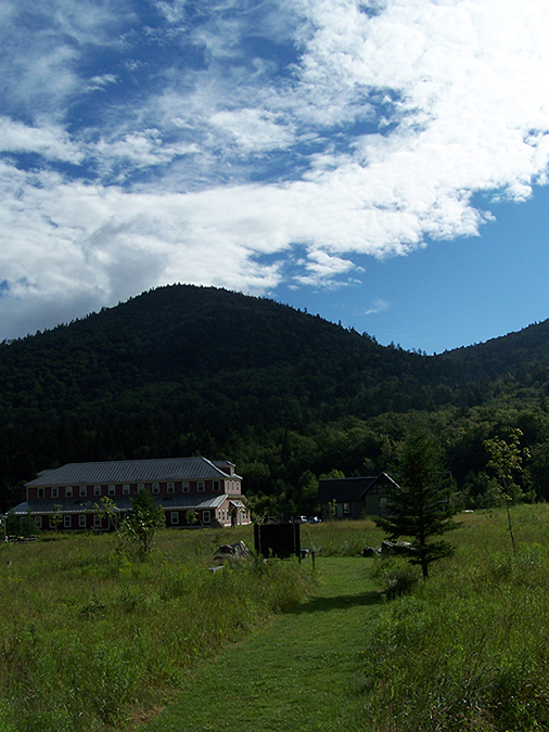 Hiking in the White Mountains: Willey Range with Lee and Dion