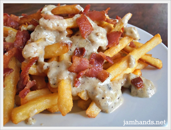 Crispy Fries with Bacon and Blue Cheese Sauce