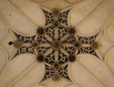 El blog del padre Eduardo Sanz de Miguel: bóvedas estrelladas de la ...